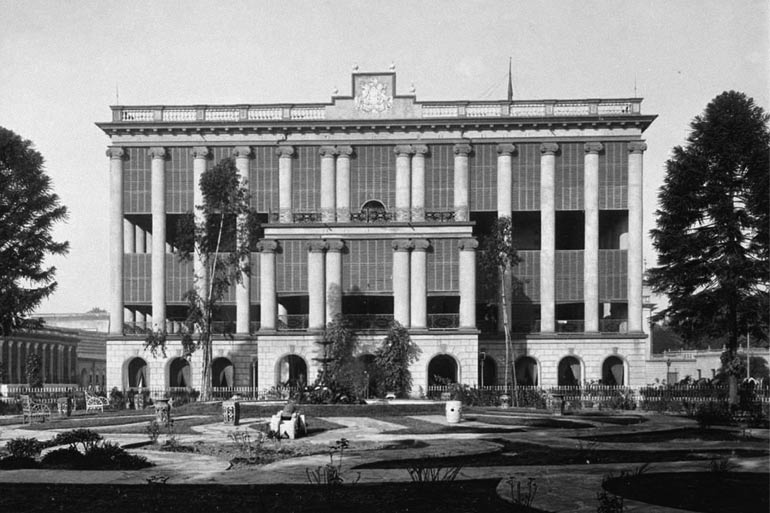 প্রতিমা নয়, দুর্গা হবে পটে আঁকা – বিধান দিলেন বর্ধমান রাজবাড়ির পুরোহিত