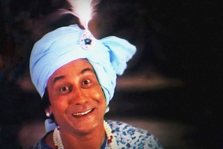 ‘সিগারেট খেলে মরবে না, তুমি জন্মেছ গুপী করার জন্য’ : তপেনকে বলেছিলেন ...