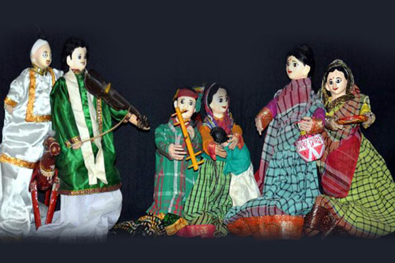 আধুনিক প্রযুক্তির যুগে বাঙালি কি পুতুল নাচের কথা ভুলেই গেল?